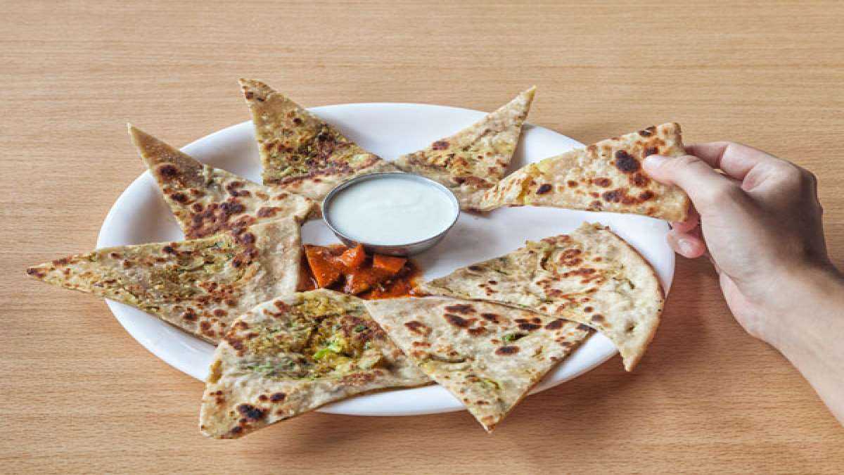 ఎగ్ అండ్ చీజ్ పరోటా రిసిపి : స్పెషల్ టేస్ట్ | Egg And Cheese Paratha ...