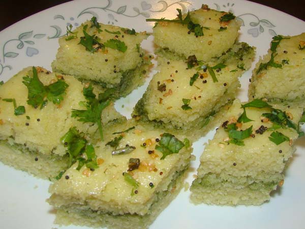 పన్నీర్ సాండ్‌విచ్ ఢోక్లా | Paneer-Sandwich-Dhokla - Telugu BoldSky