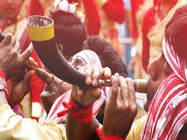 మీకు భారతదేశంలో మాత్రమే కనిపించే 10 ప్రత్యేక సంగీత వాయిద్యాలు | 10 ...