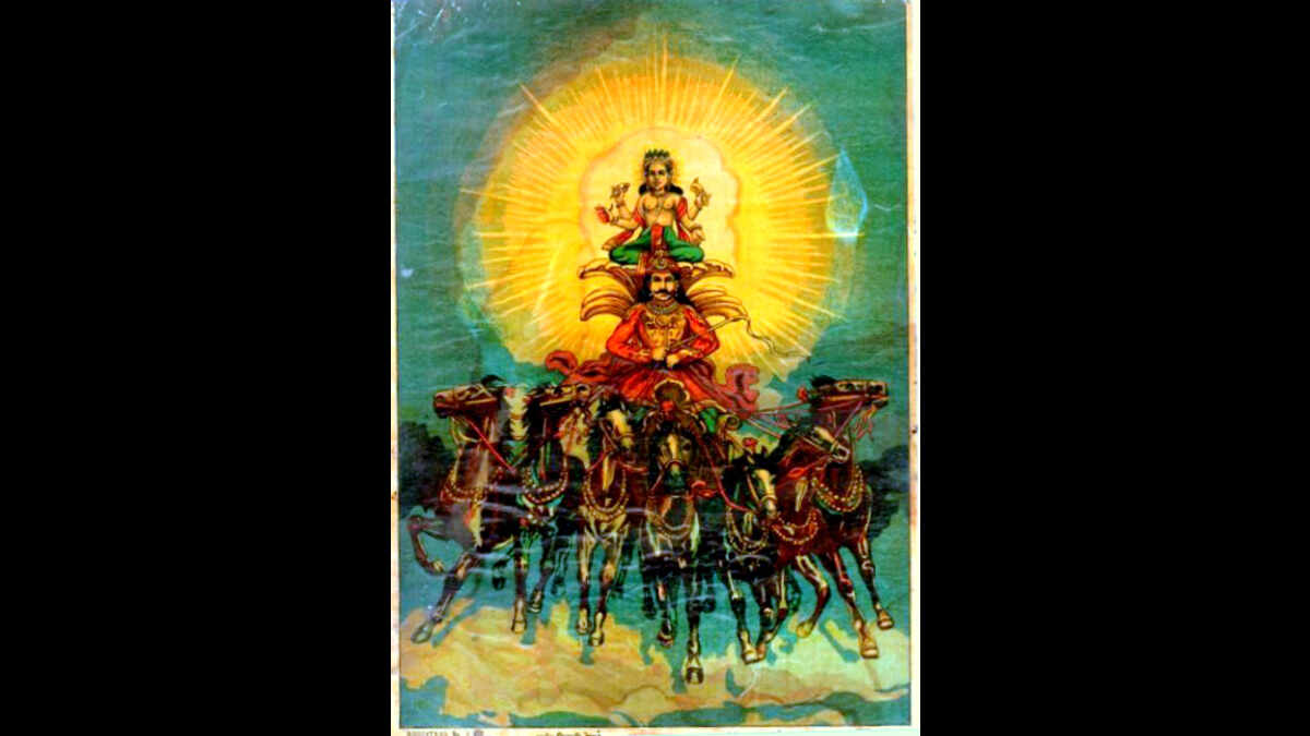 మీ జాతకంలో గురు బలం స్ట్రాంగ్ గా ఉండాలంటే ఈ వస్తువులను దానం చేయండి ...